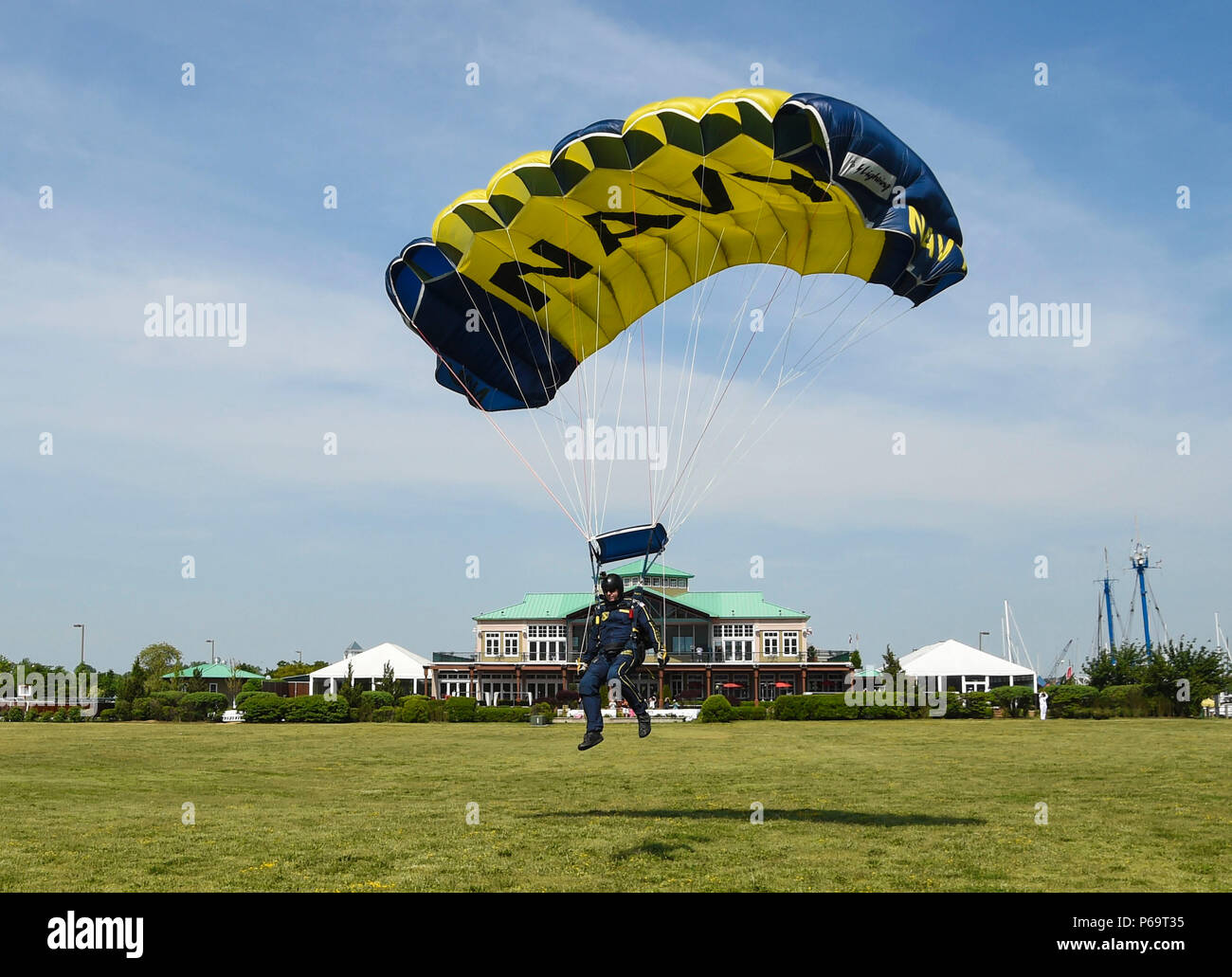 160529-N-VY375-197 JERSEY CITY, N.J. (May 29, 2016) – Retired Navy SEAL ...