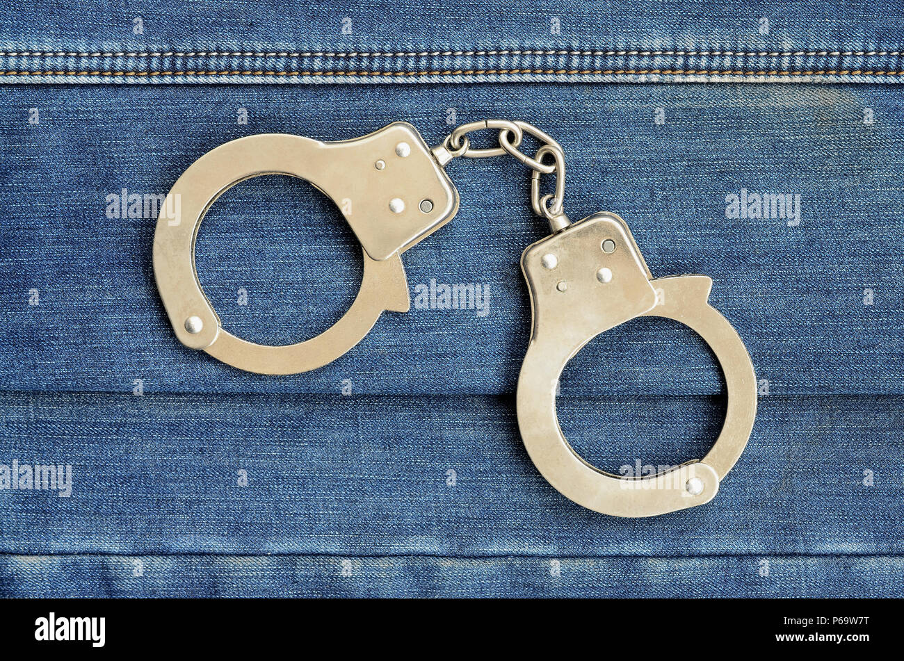 Wedding handcuff hi-res stock photography and images - Alamy