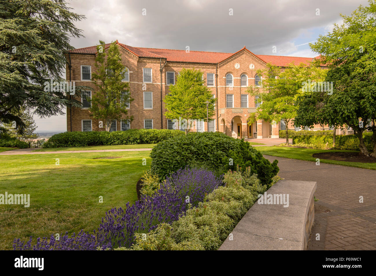 Mt angel abbey hi-res stock photography and images - Alamy