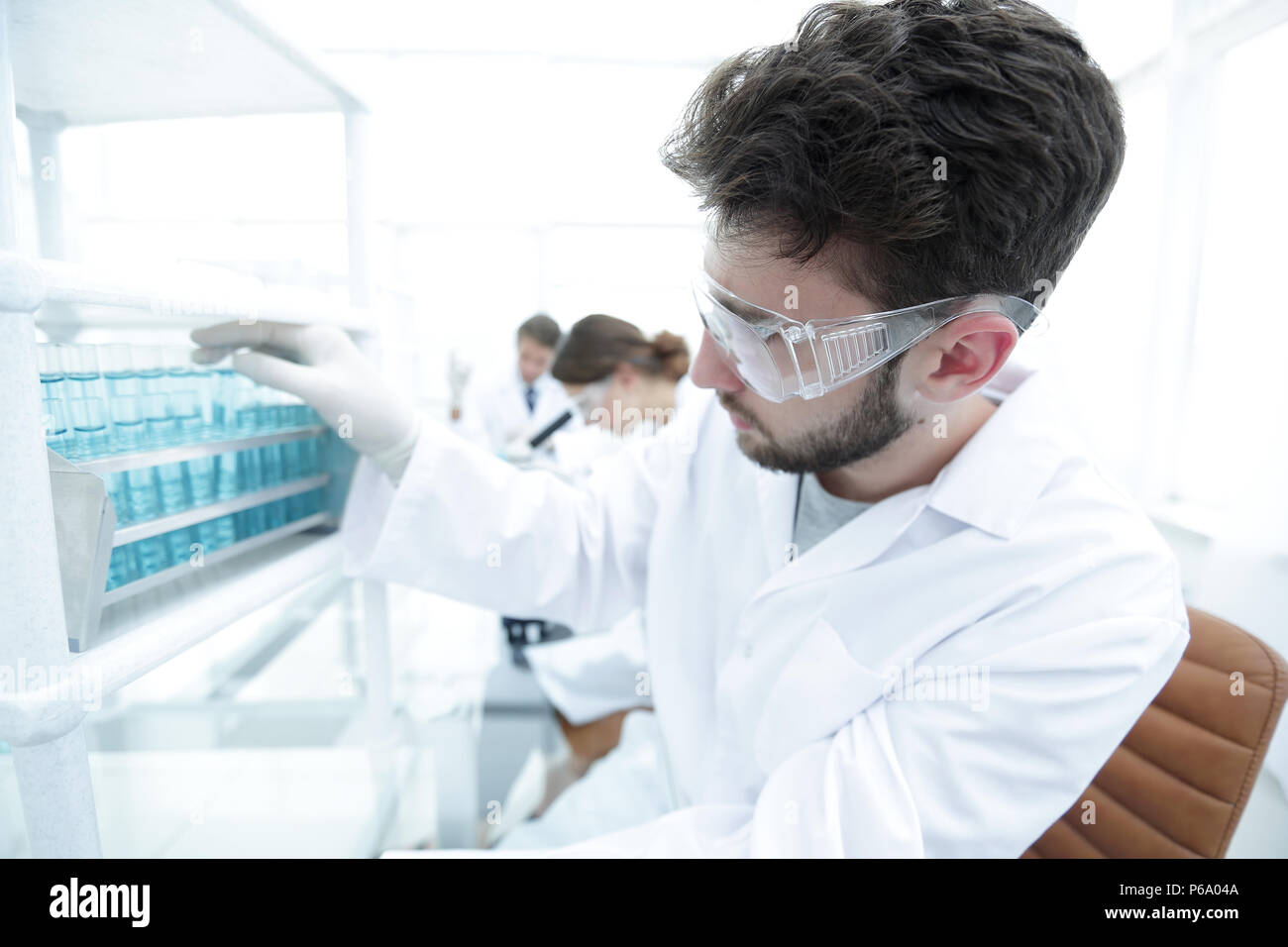 Pharmacology studies hi-res stock photography and images - Alamy