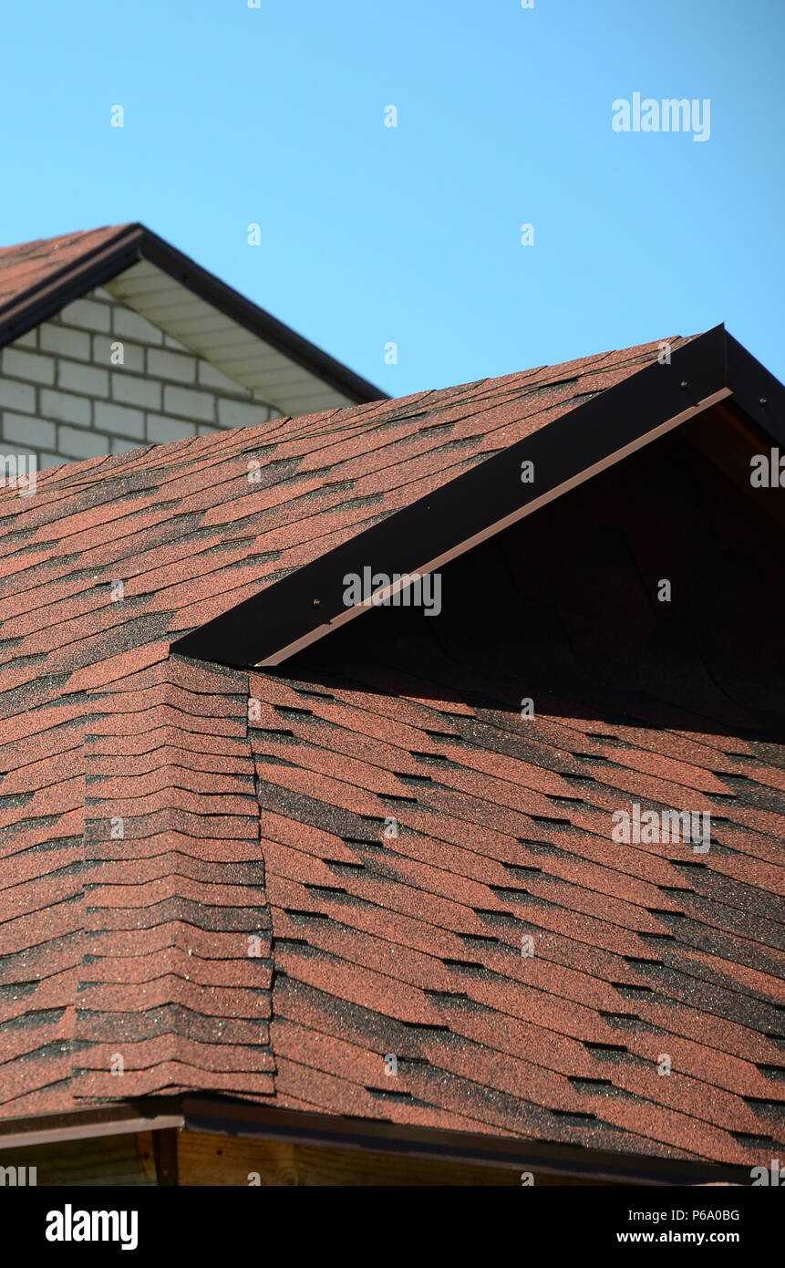 The roof is covered with bituminous shingles of brown color. Quality ...