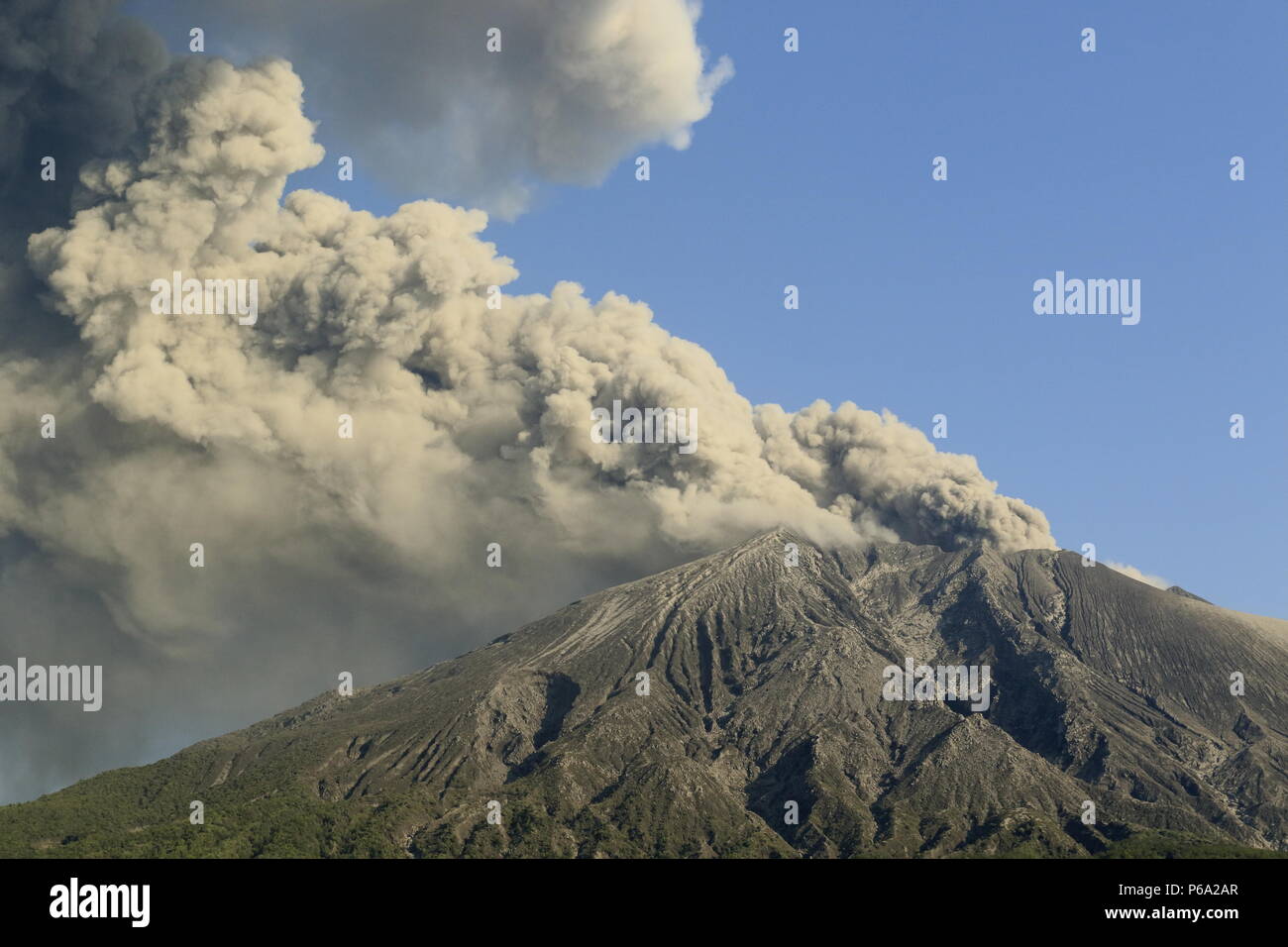 Sakurajima Volcanic Eruption High Resolution Stock Photography and ...