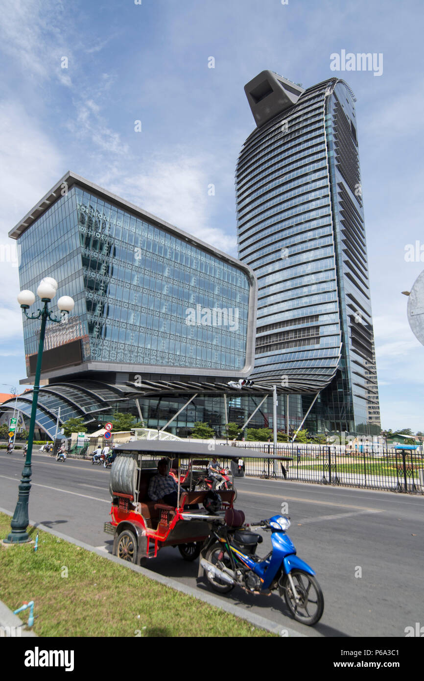 Vattanac capital tower hi-res stock photography and images - Alamy