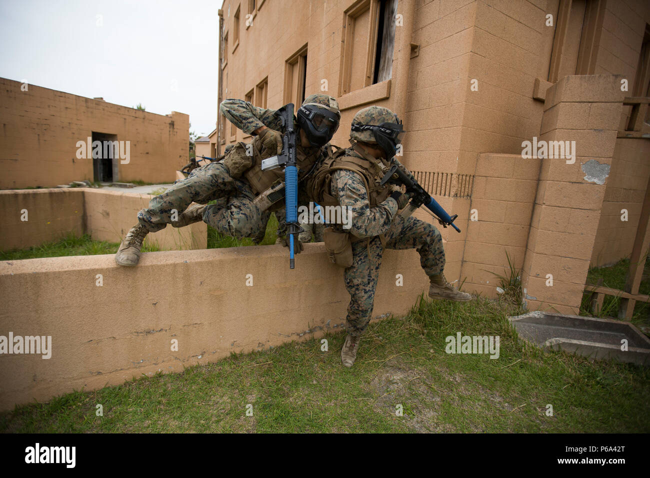 Wall marking course of the wall hi-res stock photography and images - Alamy