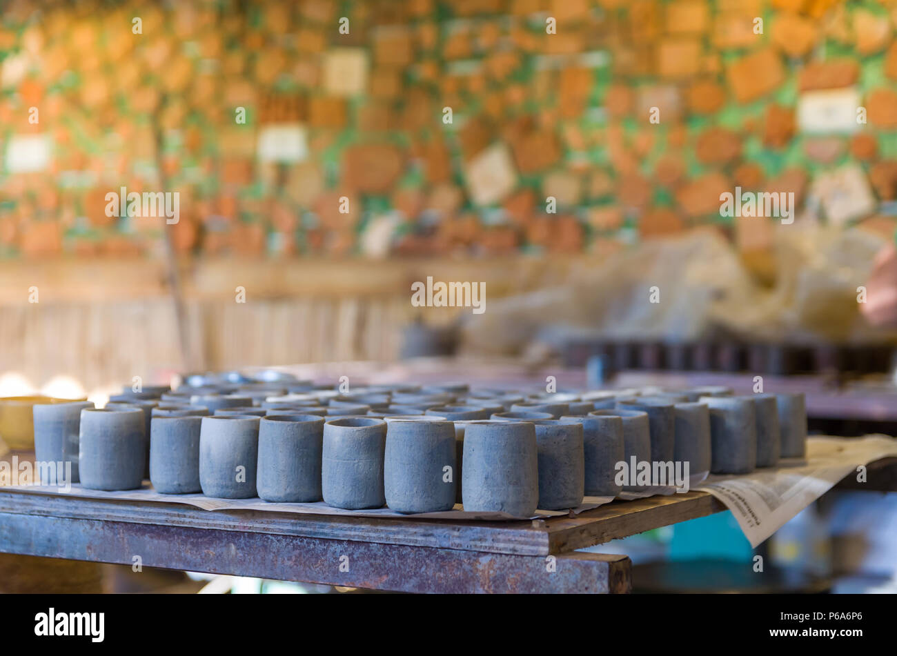 Clay artist equipment hi-res stock photography and images - Alamy