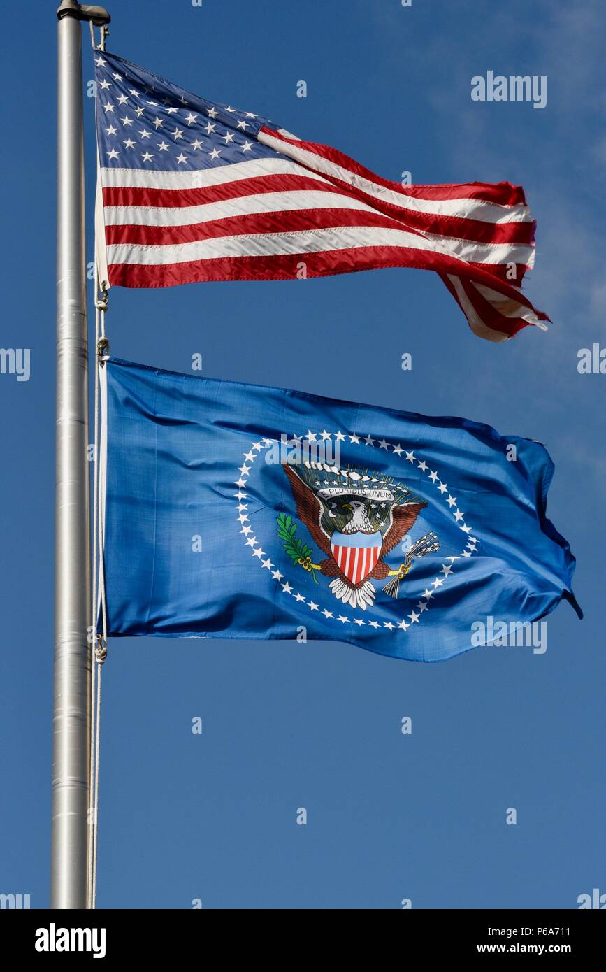 Seal of the president of the united states of america hi-res stock ...