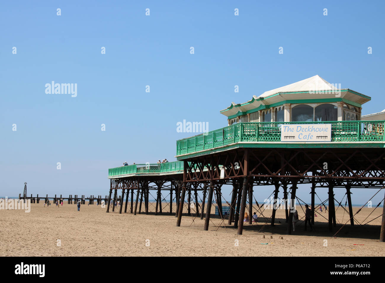 Victorian era pleasure pier hi-res stock photography and images - Alamy