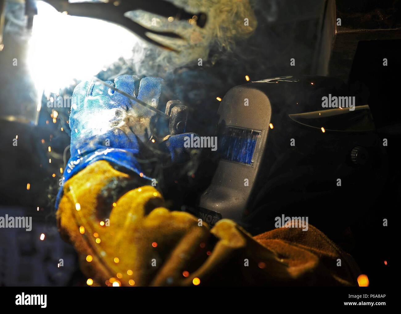 Lynch machine hi-res stock photography and images - Alamy