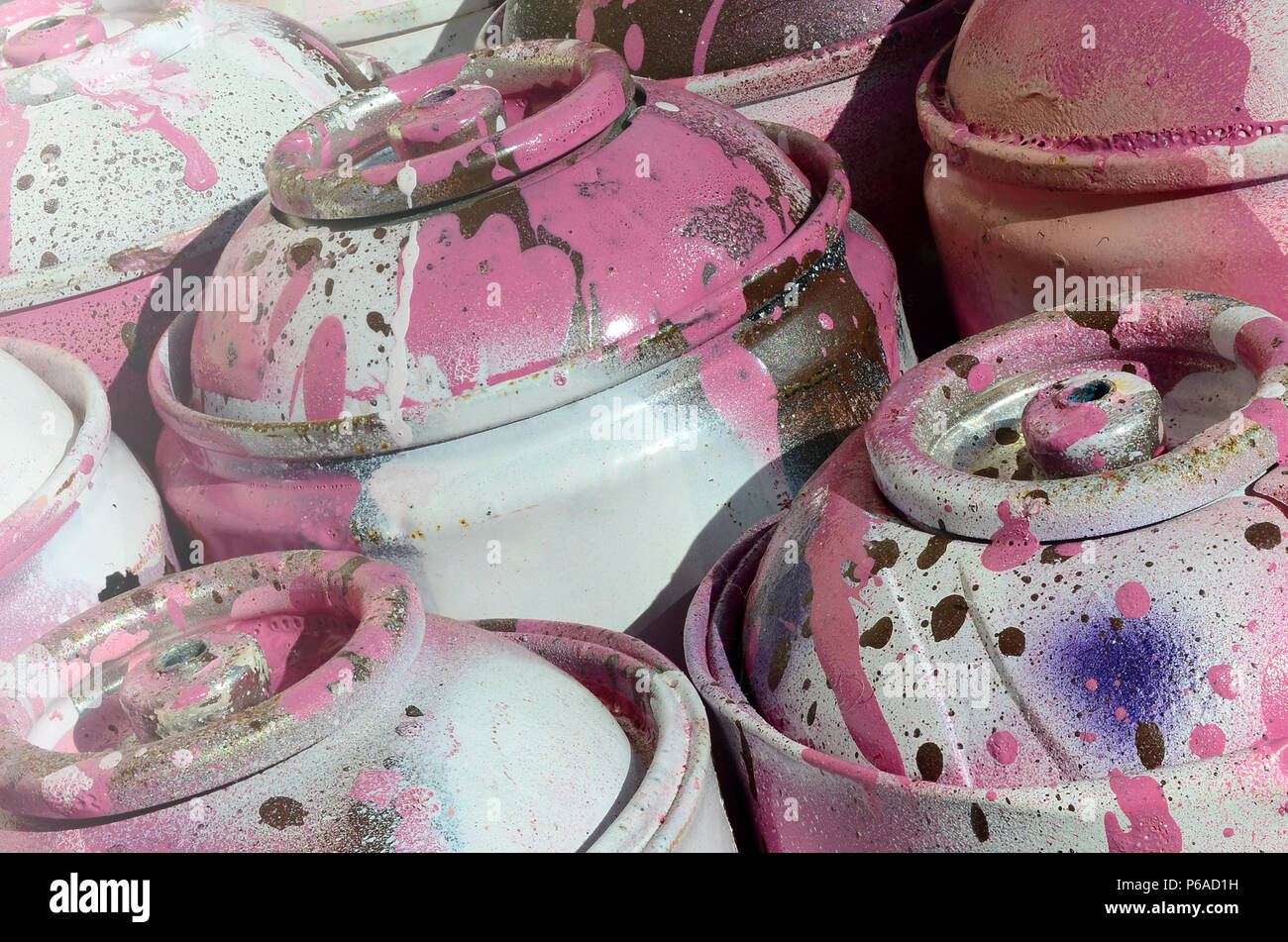 Pink tanks hi-res stock photography and images - Alamy
