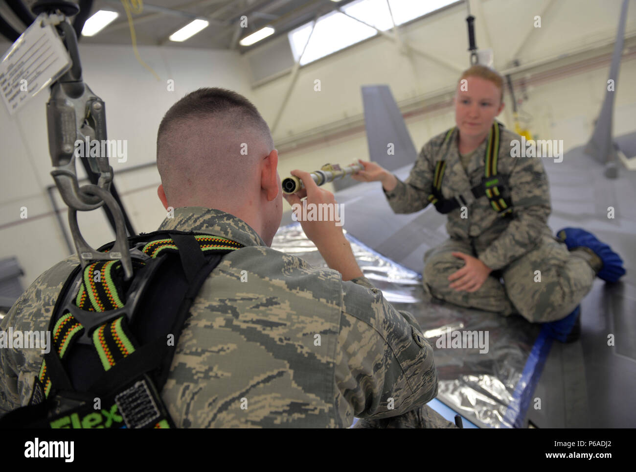 33rd mxs hi-res stock photography and images - Alamy