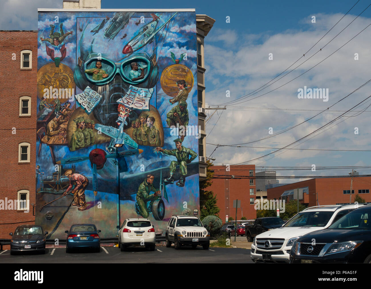 Public art mural side wall work artwork hi-res stock photography and ...