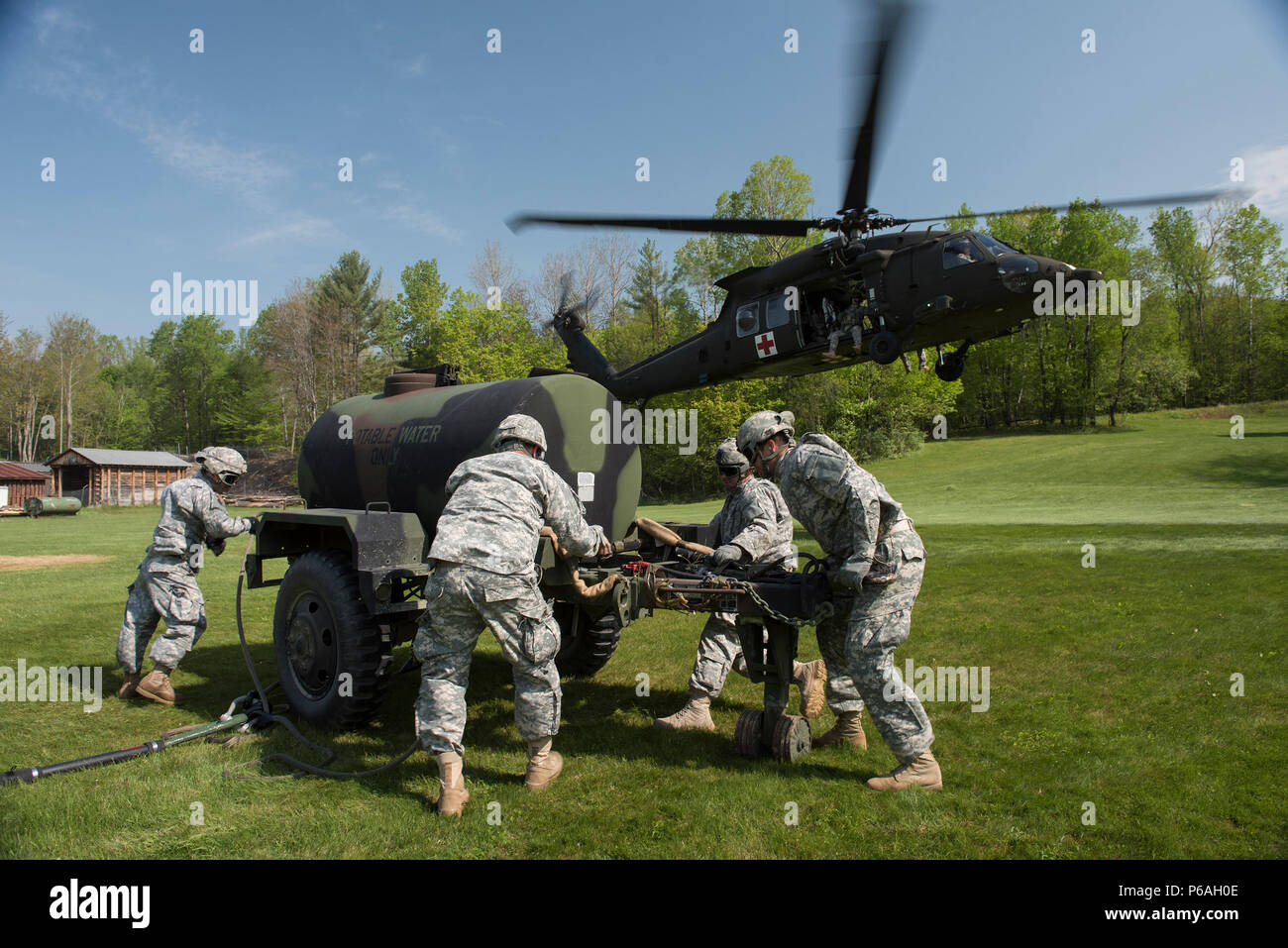 Soldiers from the 186th Brigade Support Battalion at Camp Ethan Allen ...