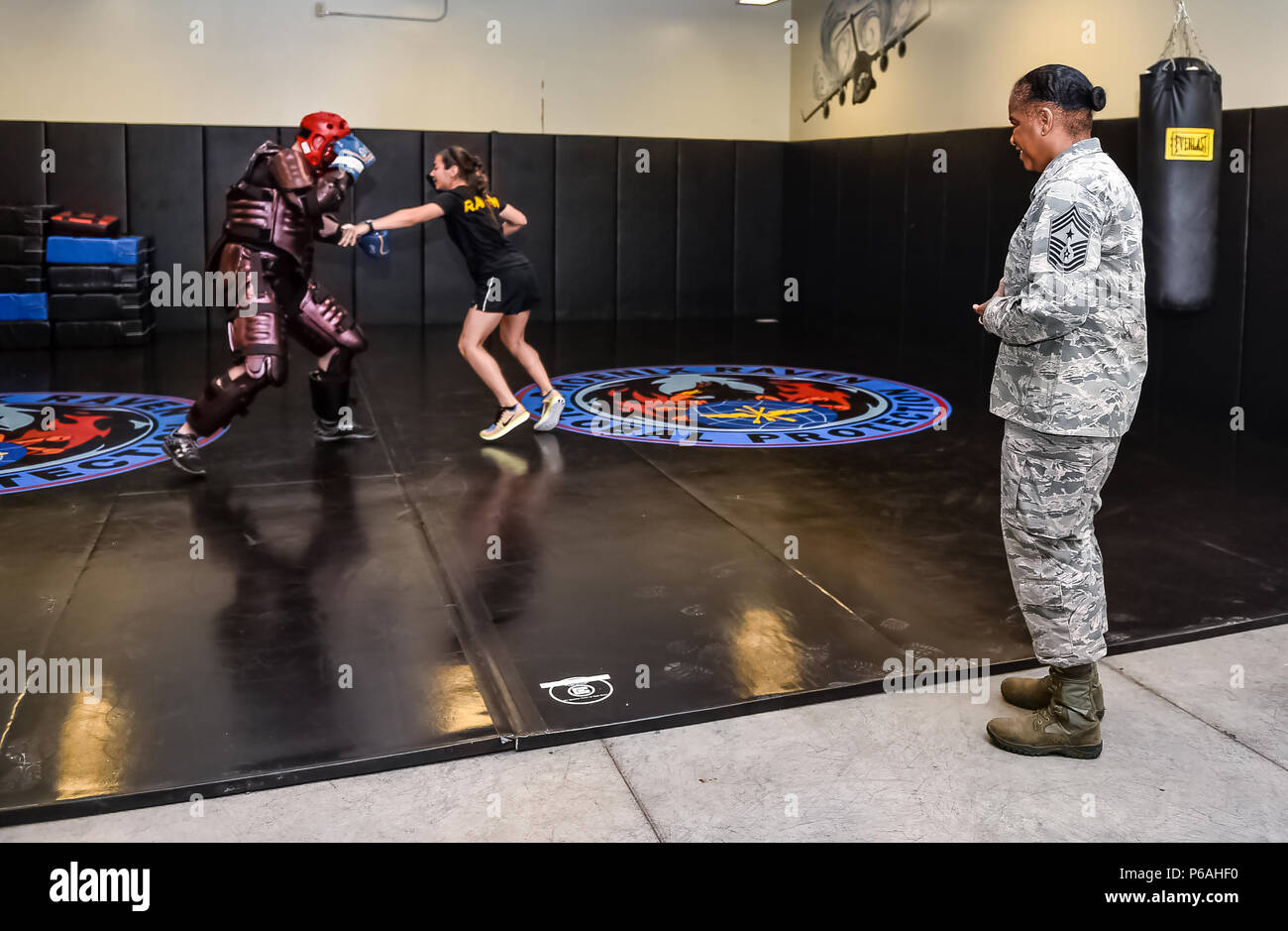 628 airbase wing hi-res stock photography and images - Alamy