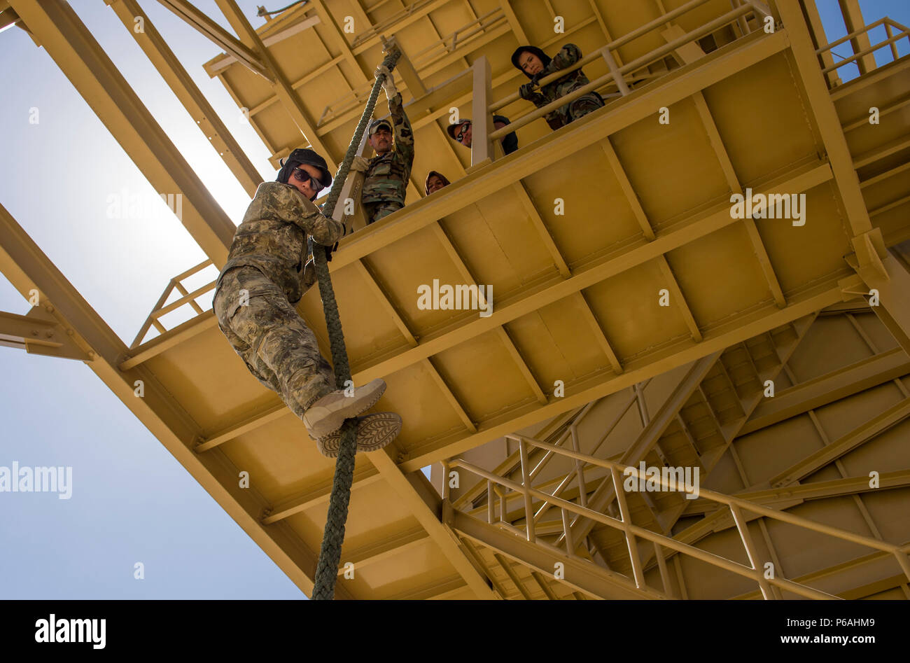Women marksmanship training hi-res stock photography and images - Alamy