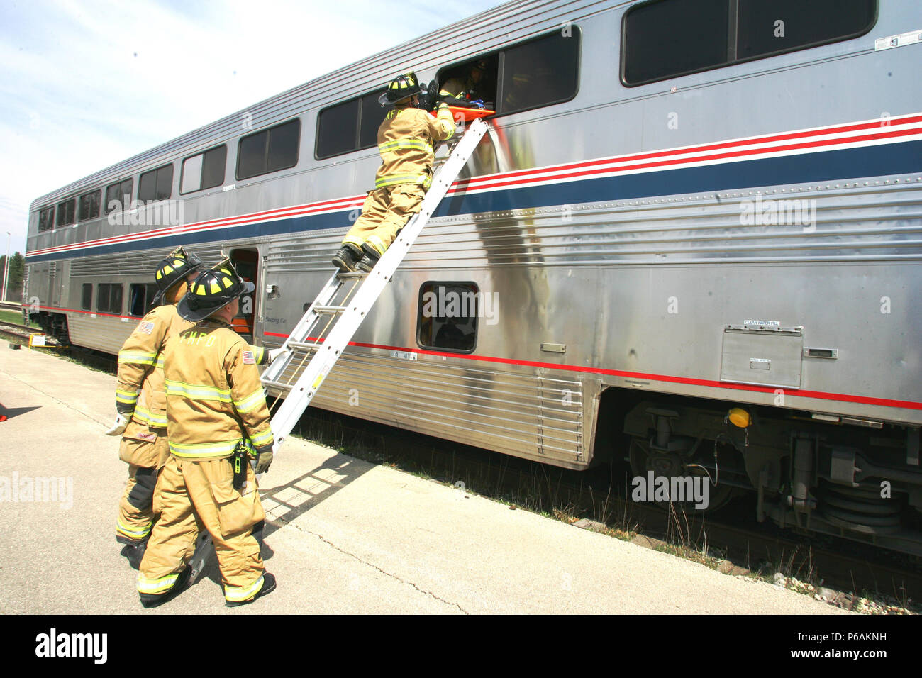 Amtrak superliner hi-res stock photography and images - Alamy