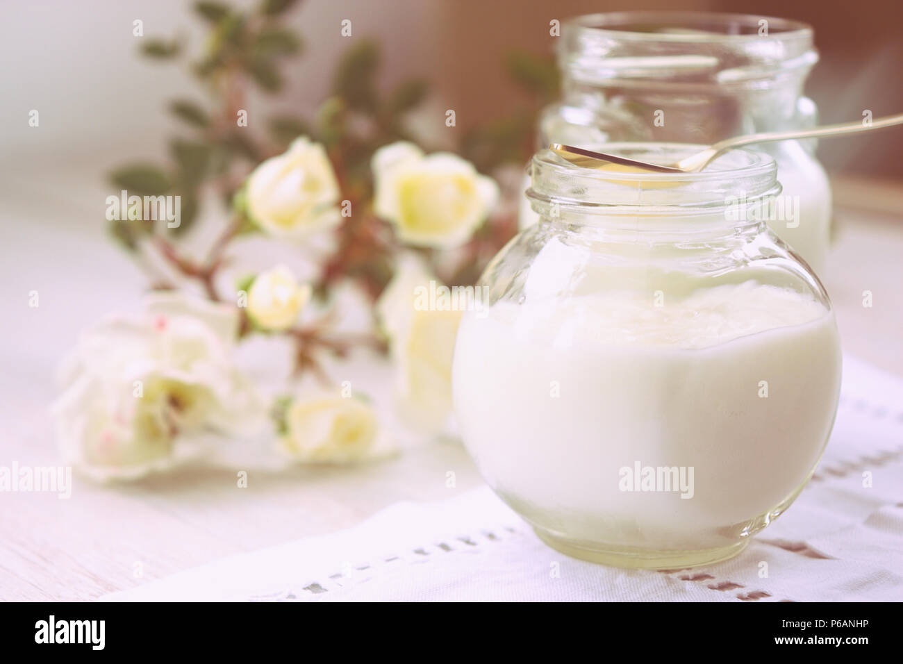 Yoghurt and flower hi-res stock photography and images - Alamy