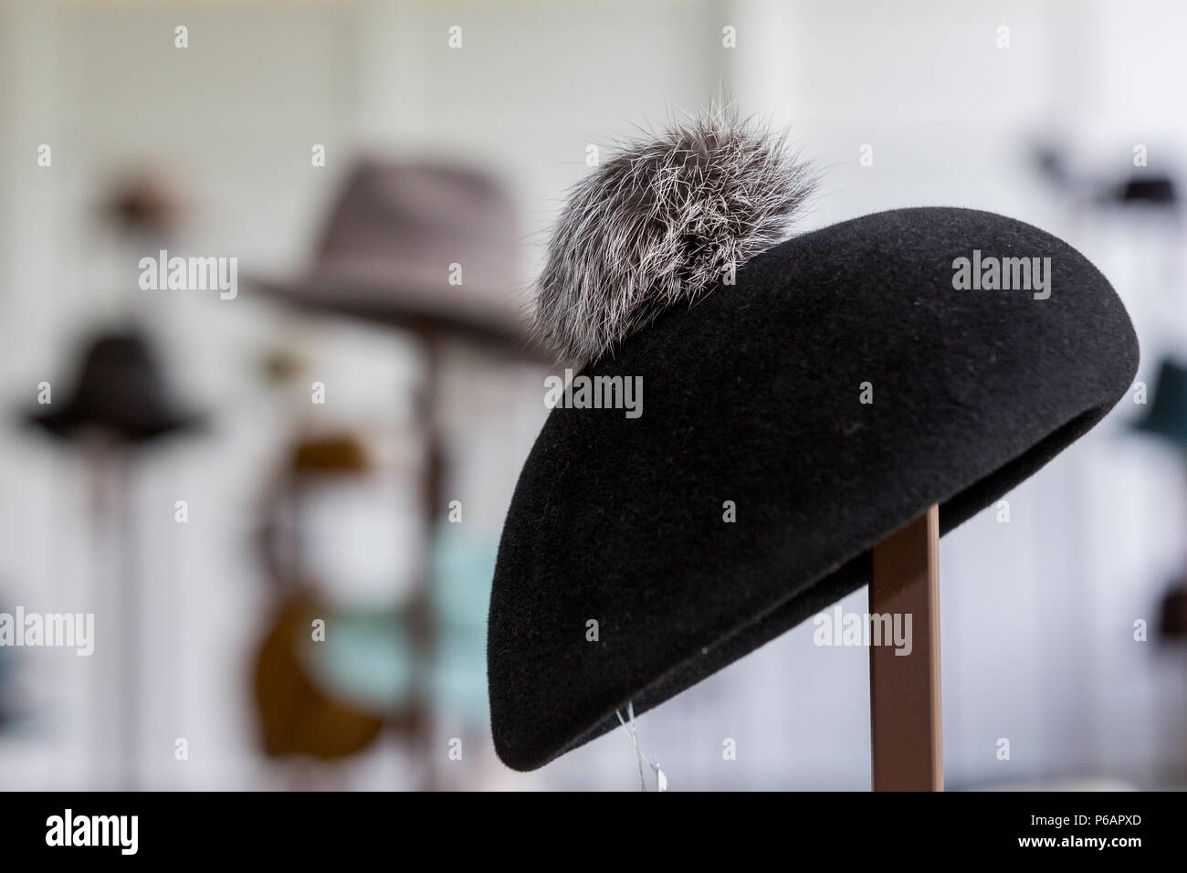 Tonak hi-res stock photography and images - Alamy