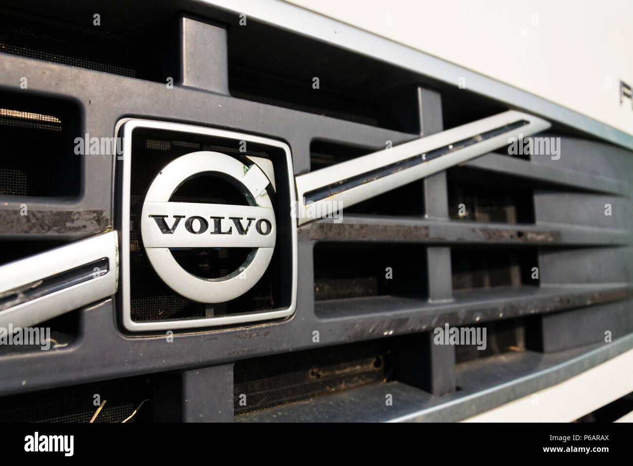 Volvo sign dealership logo hi-res stock photography and images - Alamy