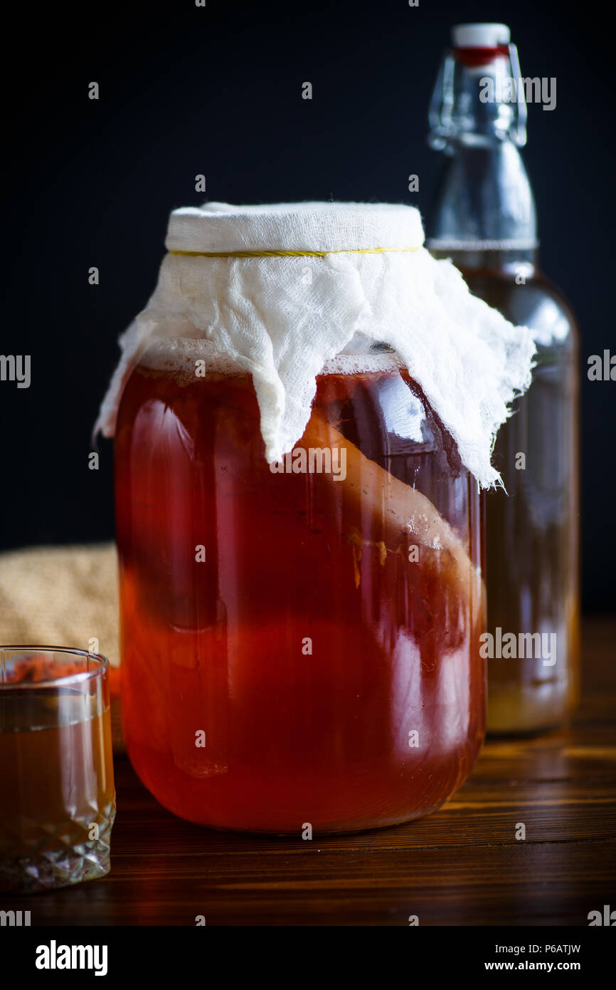 Kombu tea hi-res stock photography and images - Alamy