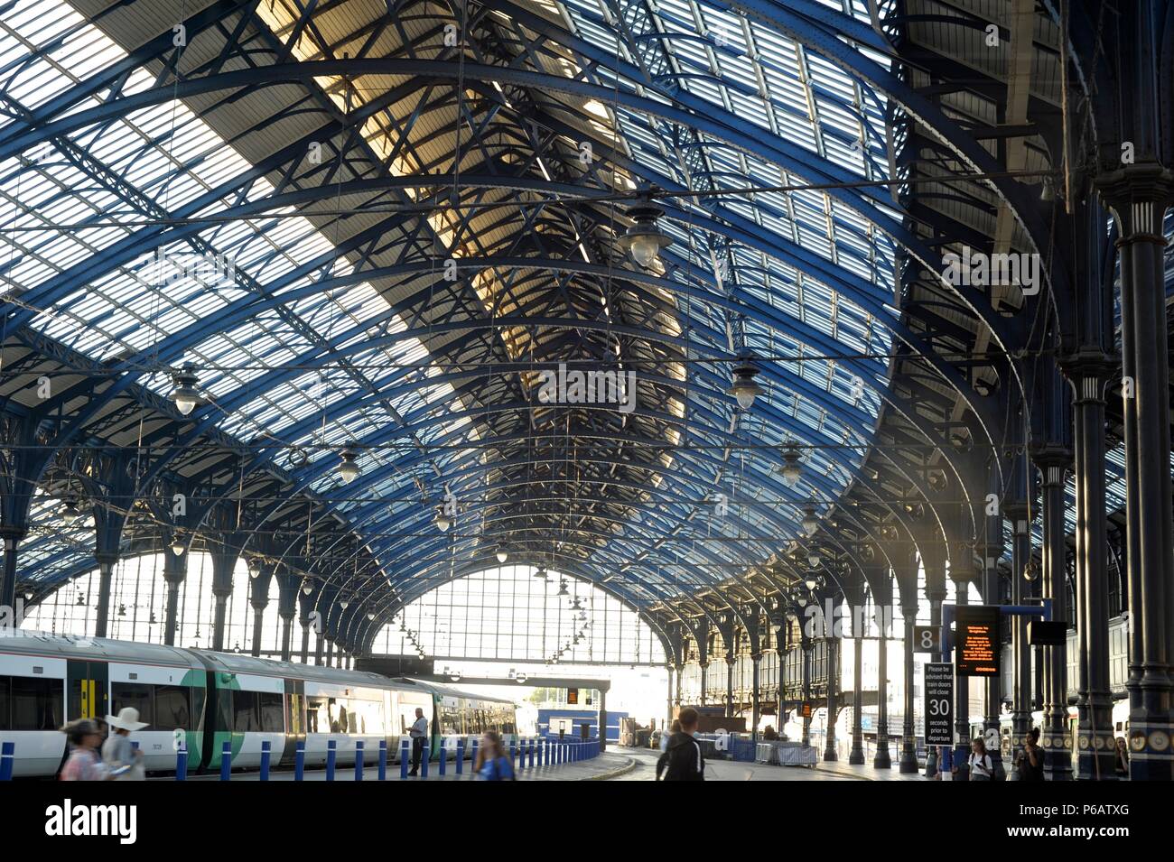 Brighton main line railway station Stock Photo - Alamy