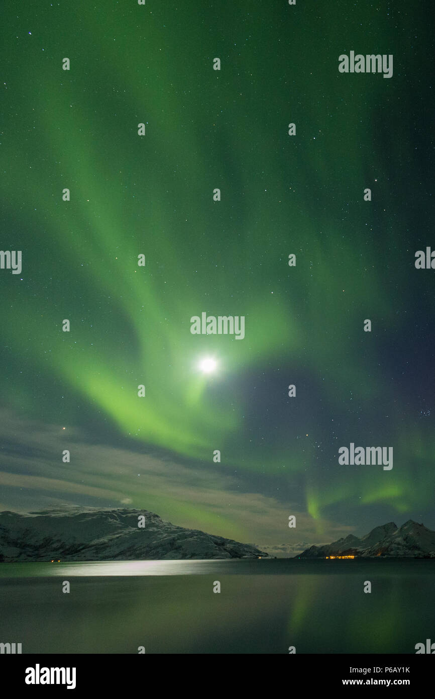 Moon exploding hi-res stock photography and images - Alamy