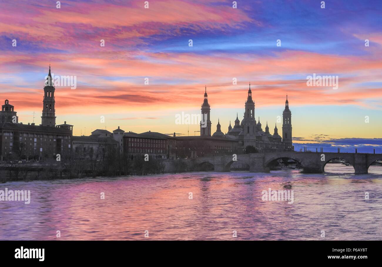 El pilar basilica hi-res stock photography and images - Alamy