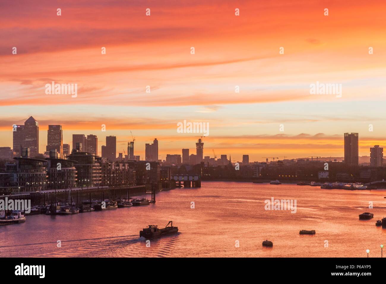 Dawn Over Docklands And The River Thames High Resolution Stock ...