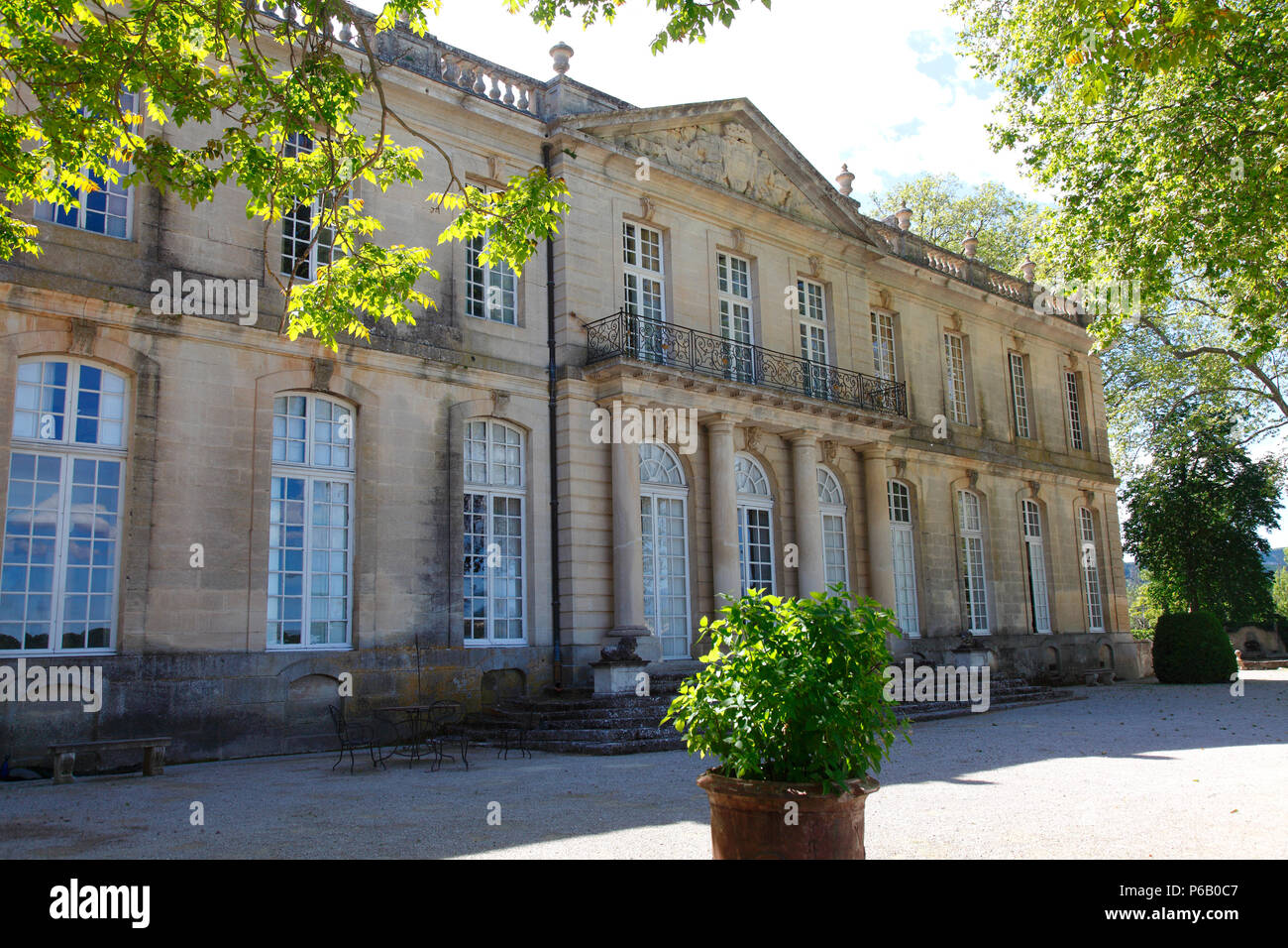 Chateau de sauvan hi-res stock photography and images - Alamy