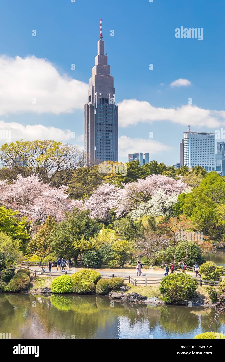 Spring vegetation tokyo hi-res stock photography and images - Alamy