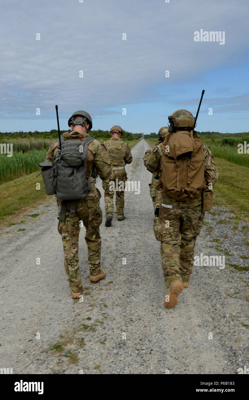 Joint terminal attack controllers, assigned to the 25th Air Support ...
