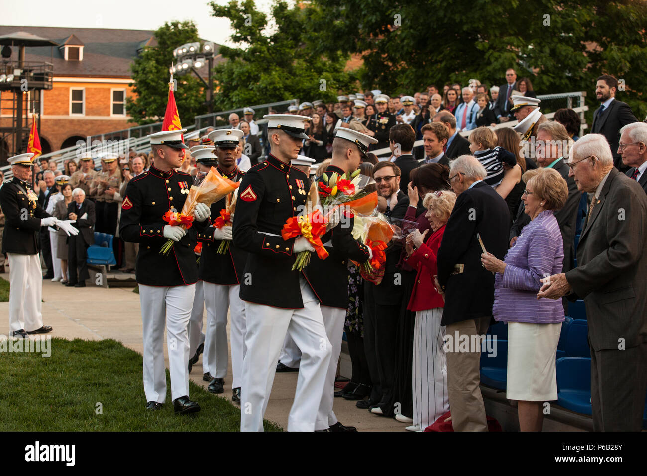 Lt Gen Robert Flowers High Resolution Stock Photography and Images - Alamy