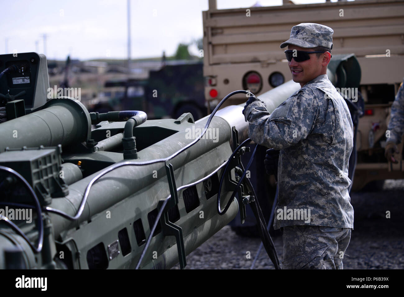 2nd battalion 218th field artillery hi-res stock photography and images ...