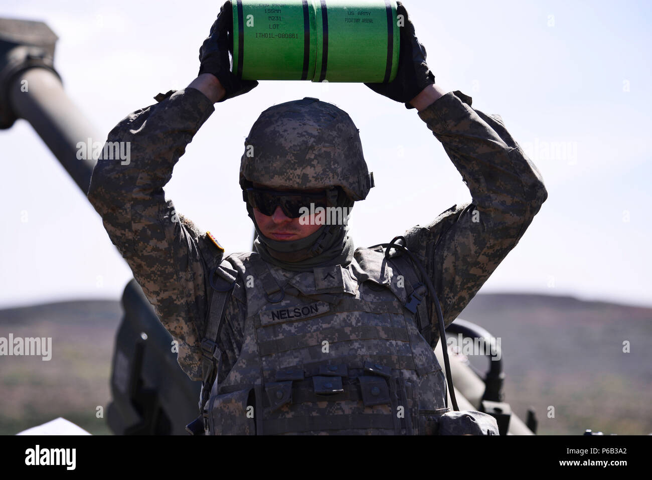 M777a howitzer hi-res stock photography and images - Alamy