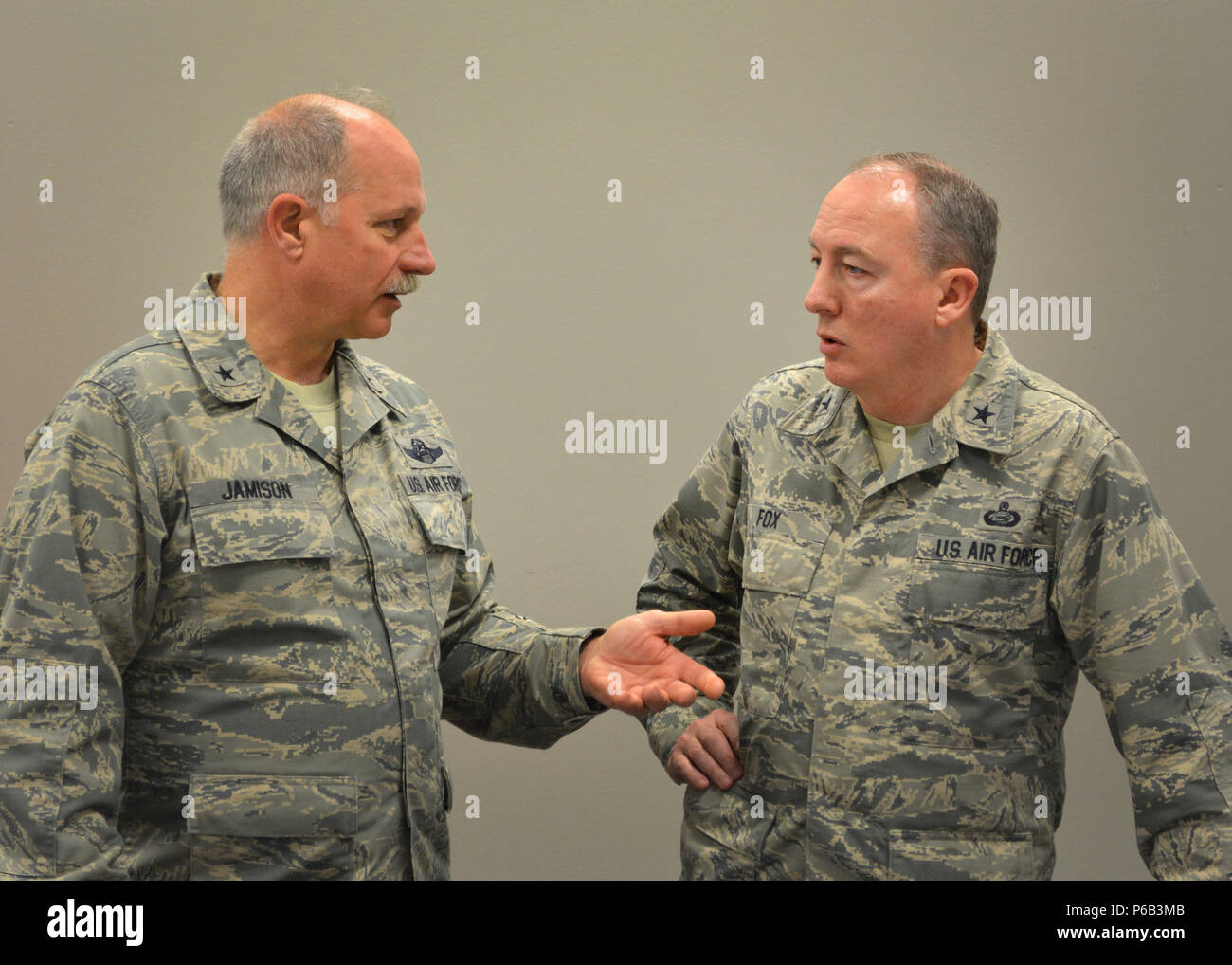 Matthew fox visits hi-res stock photography and images - Alamy