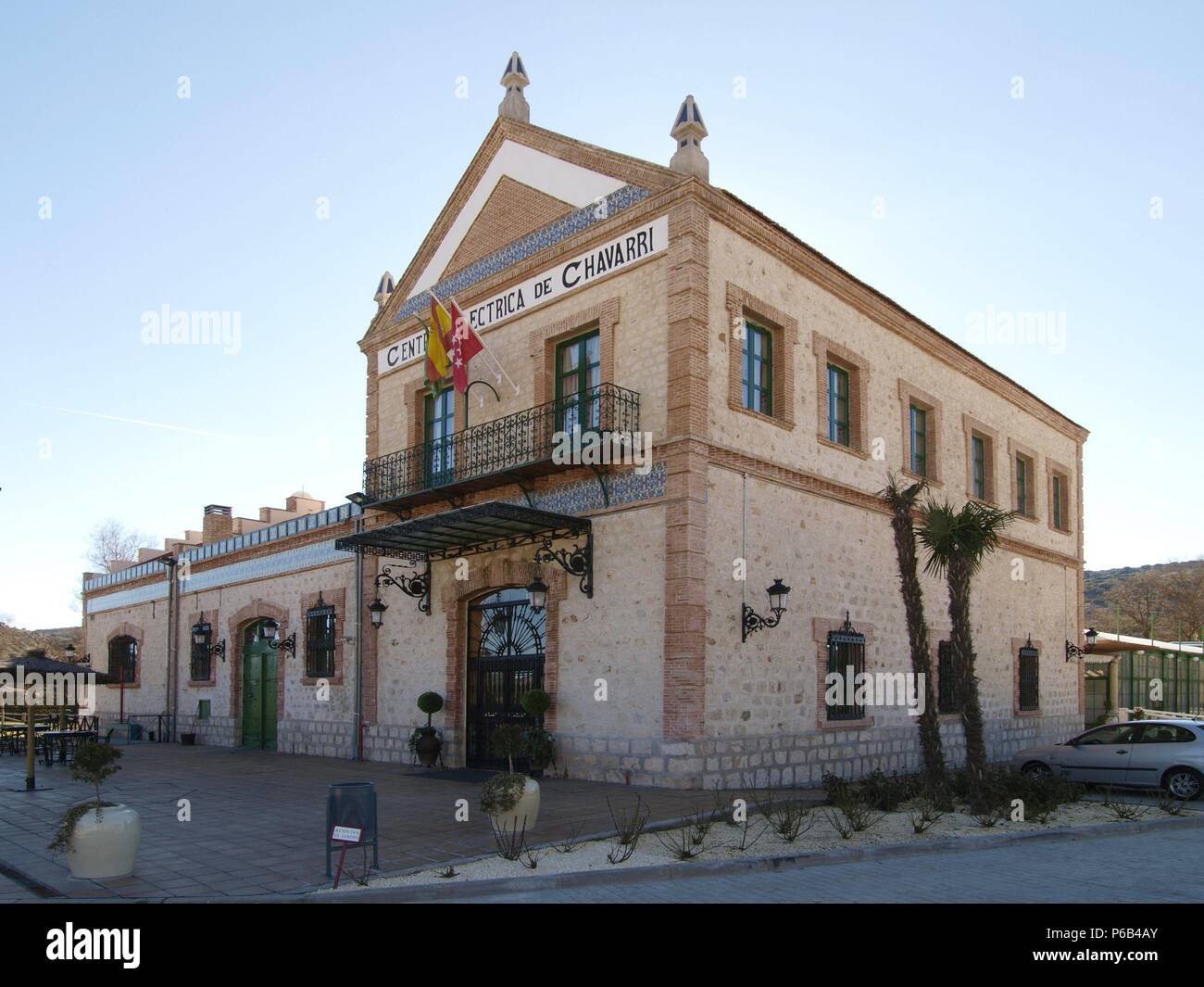 Glazed parapet hi-res stock photography and images - Alamy