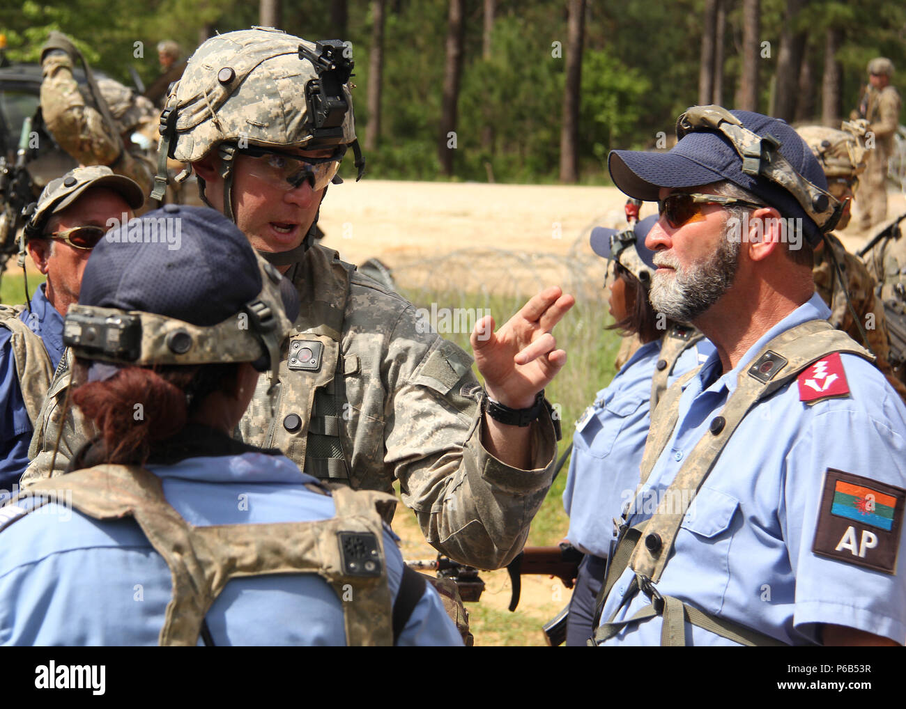 A U.S. Soldier, with 1st Brigade Combat Team, 101st Airborne Division ...
