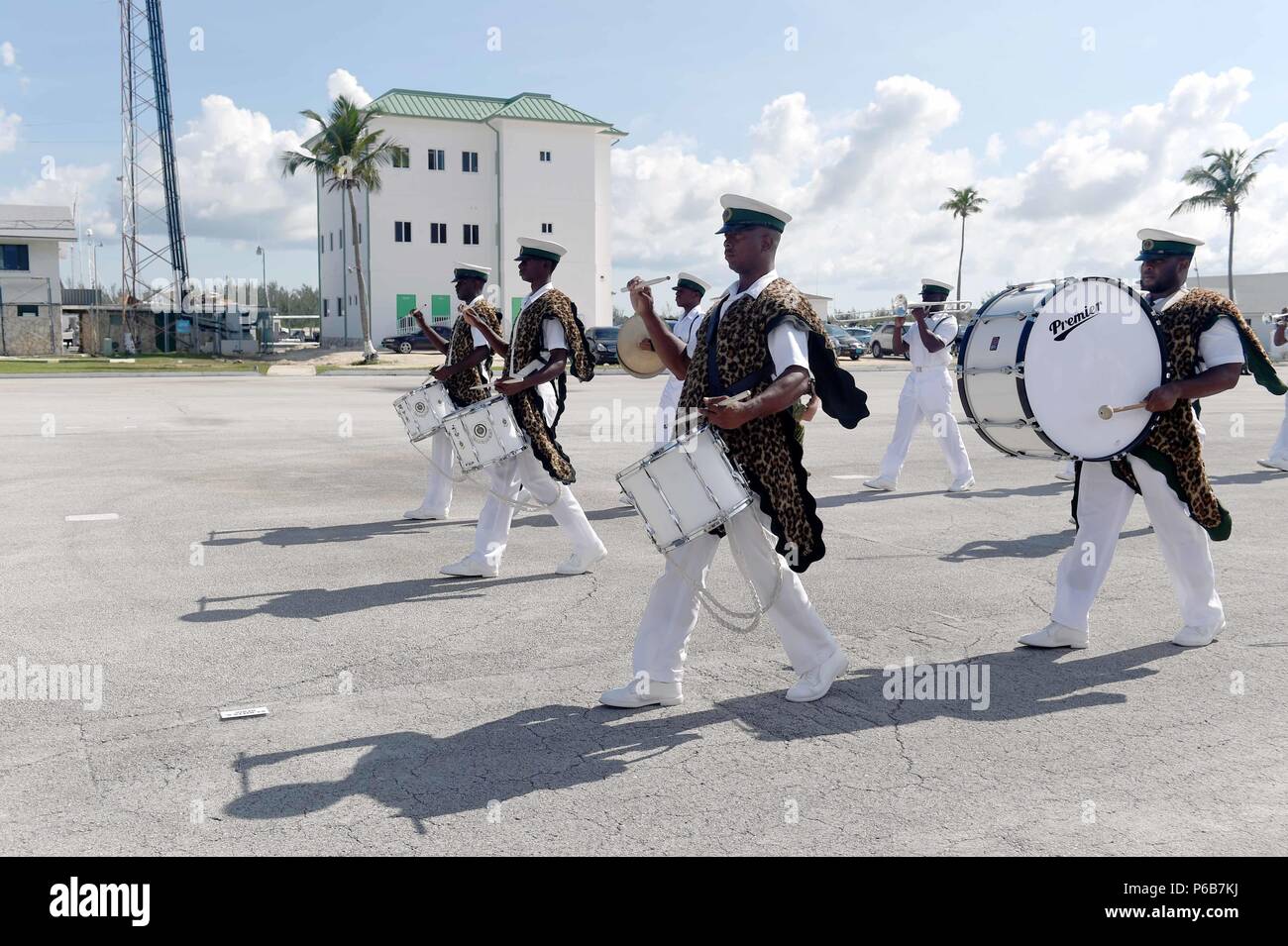 180621-N-RG360-0010 CORAL HARBOUR, Bahamas (June 20, 2018) The Royal ...