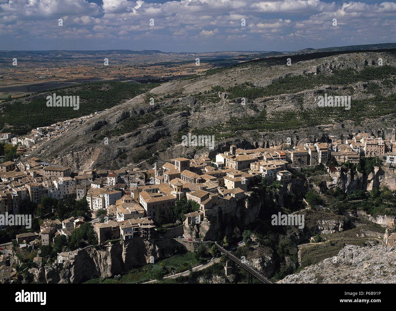 Edificio cuenca hi-res stock photography and images - Alamy