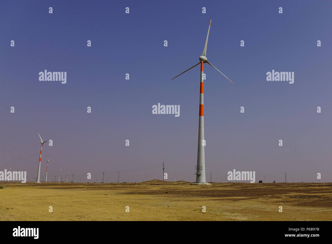 Wind turbine in Thar desert near Jaisalmer, Rajasthan, India Stock ...