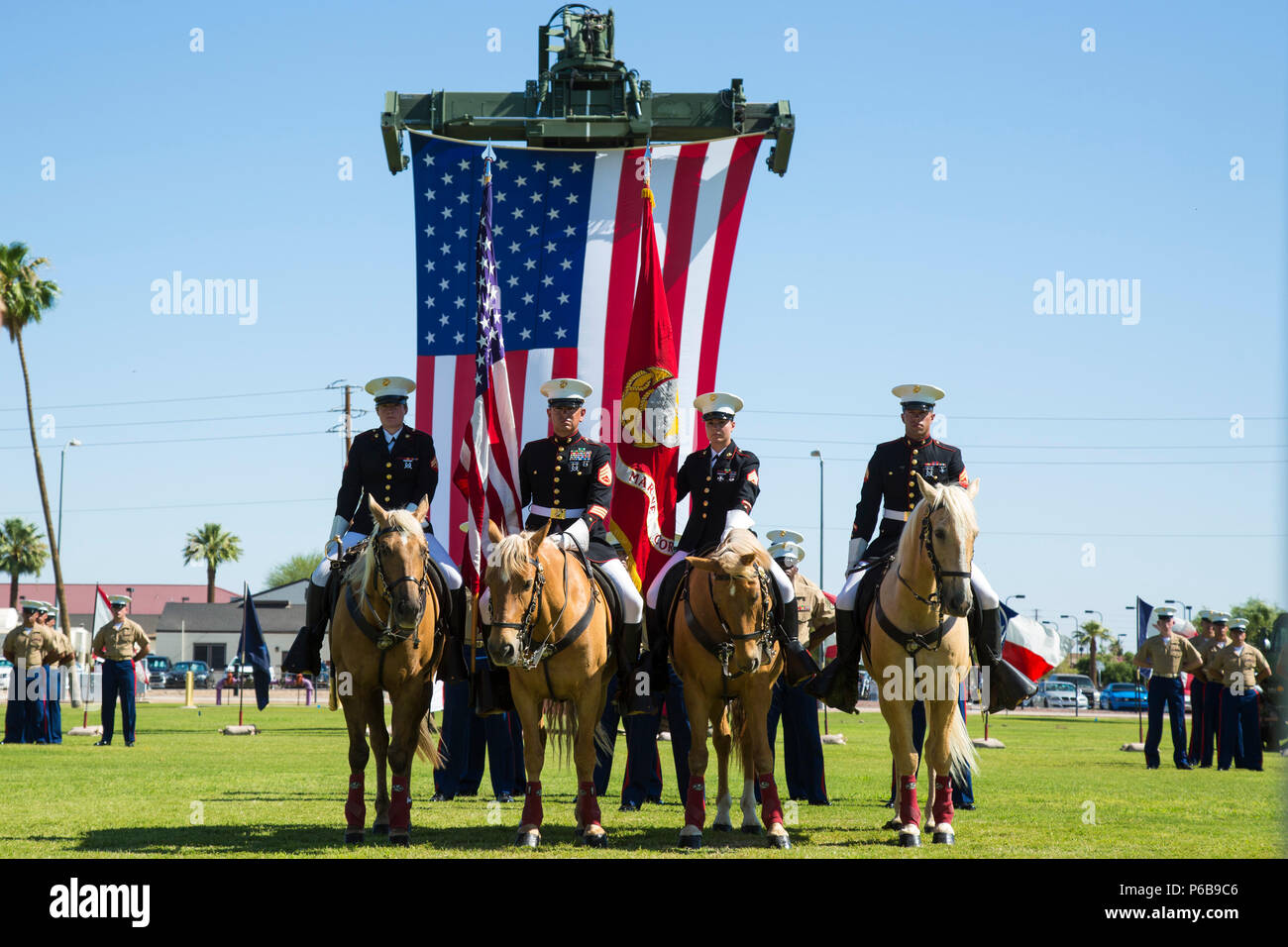 U s marine corps mounted color guard hi-res stock photography and ...