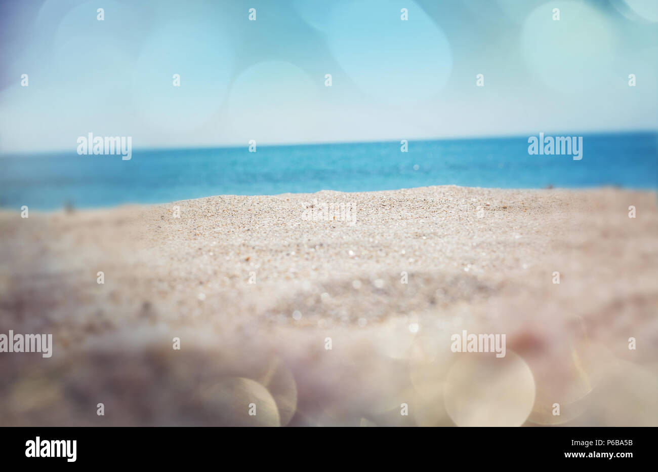 Blurred beach background Stock Photo - Alamy
