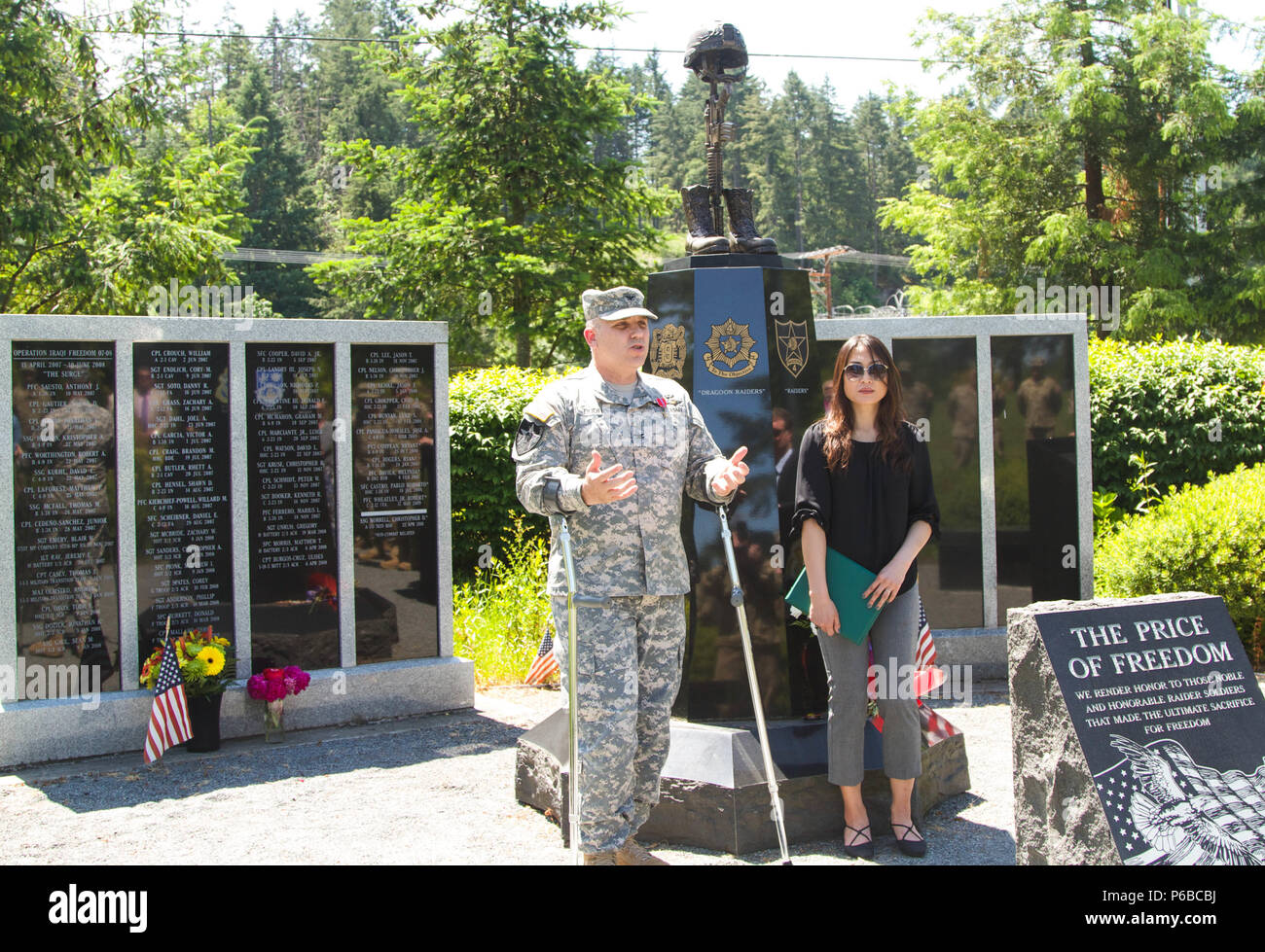 Col daniel dudek hi-res stock photography and images - Alamy