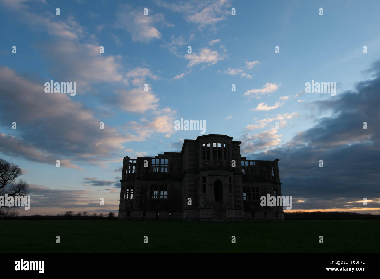 Lyveden New Bield, Northamptonshire Stock Photo - Alamy