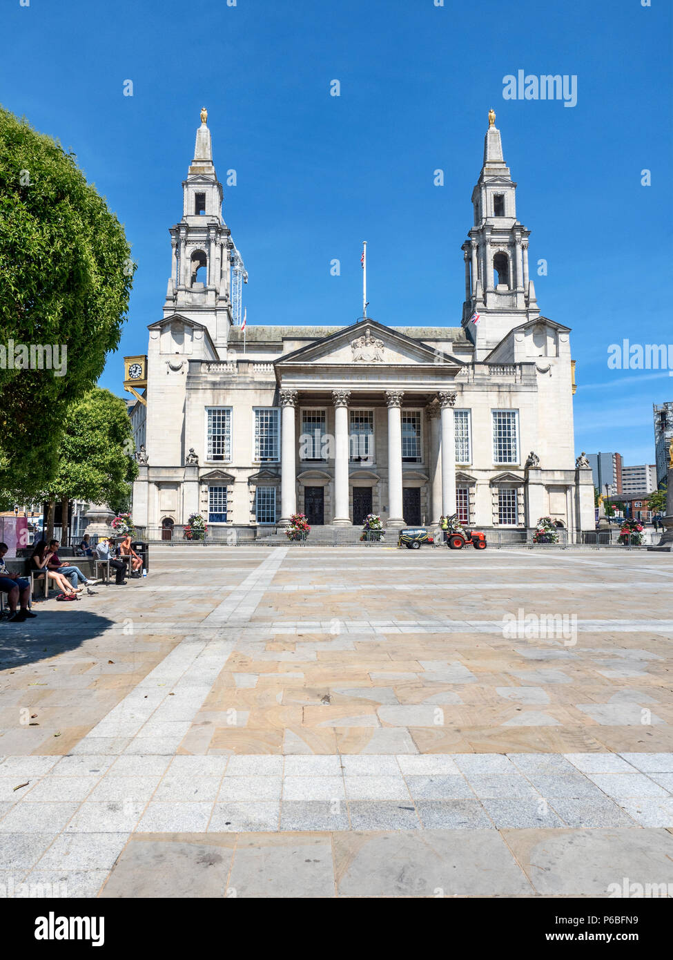 Leeds Civic Hall in Millennium Square in Summer Leeds West Yorkshire ...