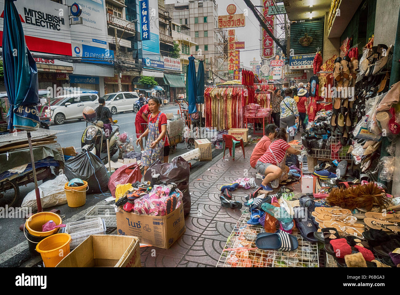 Asian street view hi-res stock photography and images - Alamy