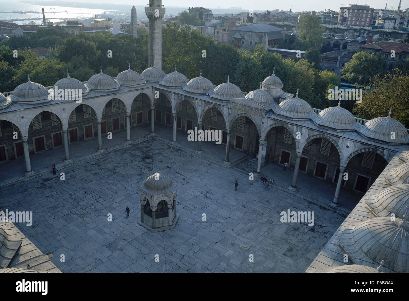 Turkey. Istanbul. The Blue Mosque. 17th century. Built by Sedefkar ...