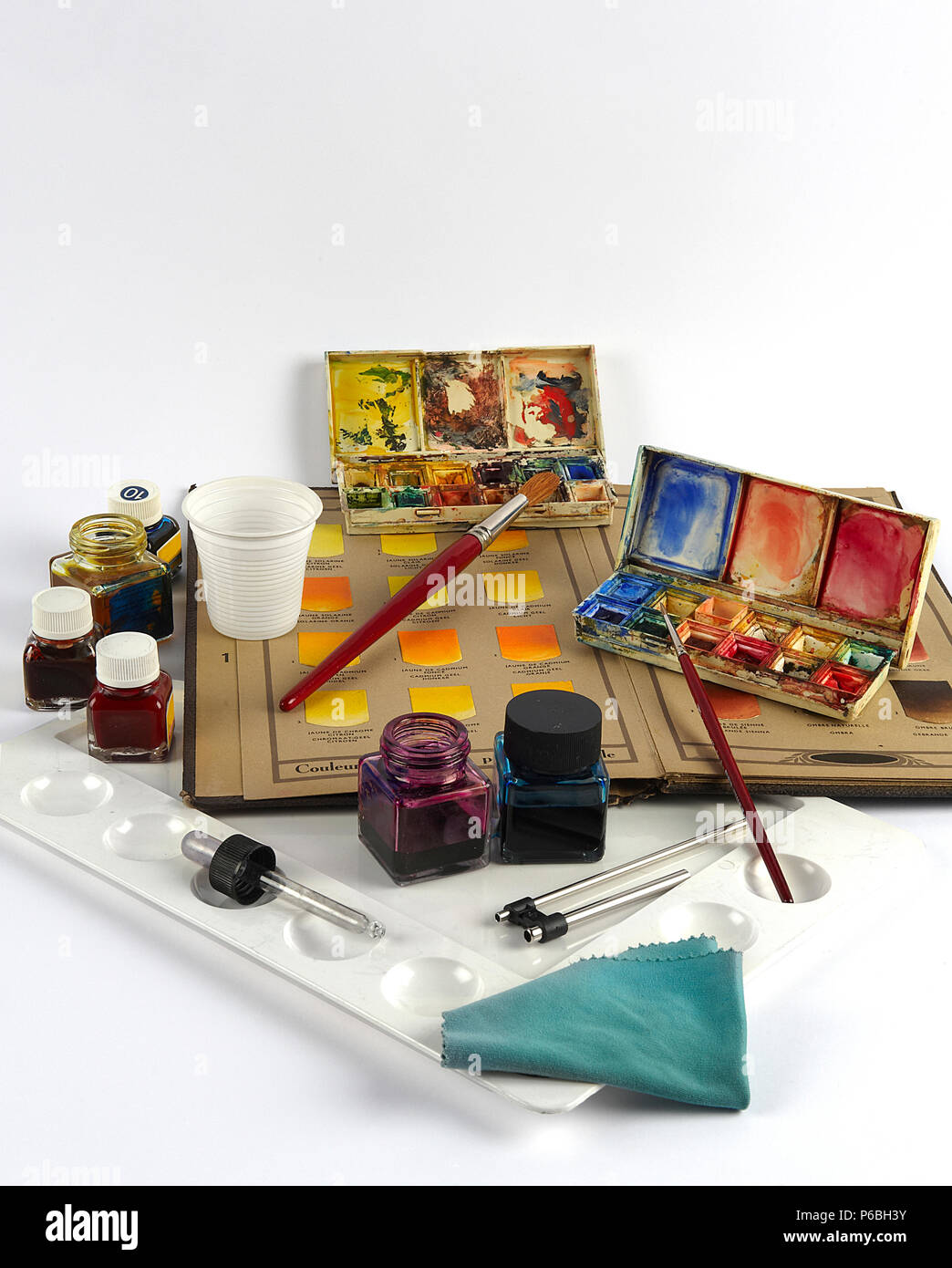 some tools for watercolor drawing Stock Photo - Alamy