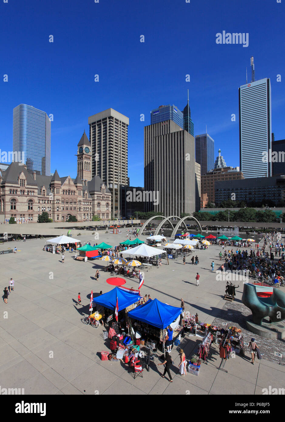 Toronto people skyline hi-res stock photography and images - Alamy