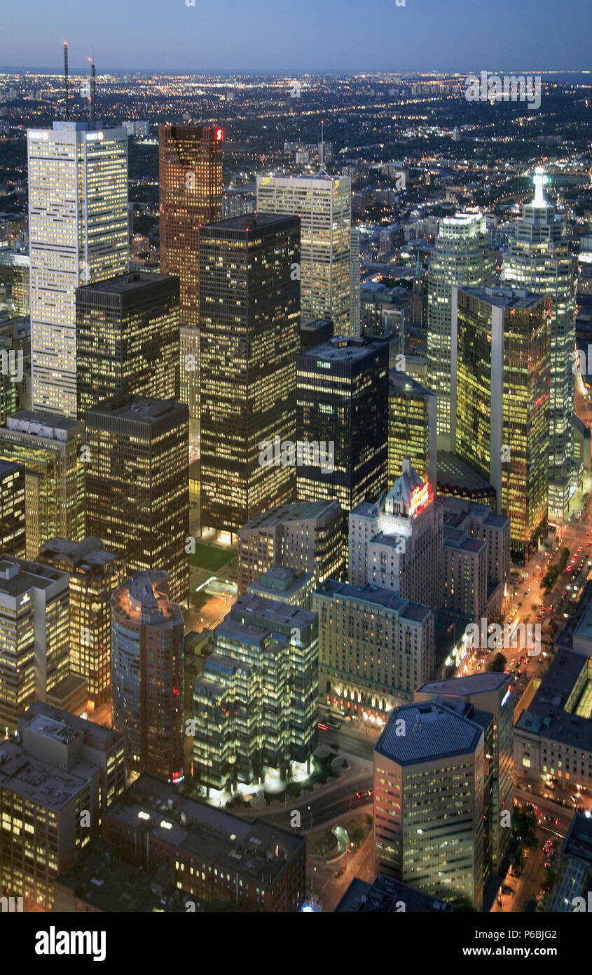 Toronto downtown skyline hi-res stock photography and images - Alamy