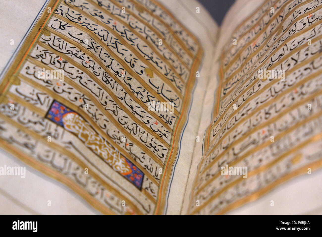 Gold and color manuscript hi-res stock photography and images - Alamy